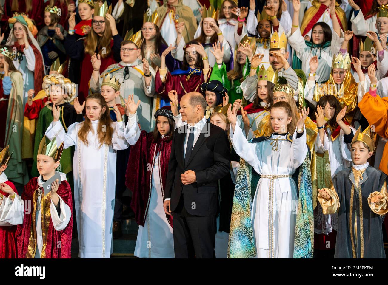 Berlin, Germany. 05th Jan, 2023. German Chancellor Olaf Scholz (SPD, M ...