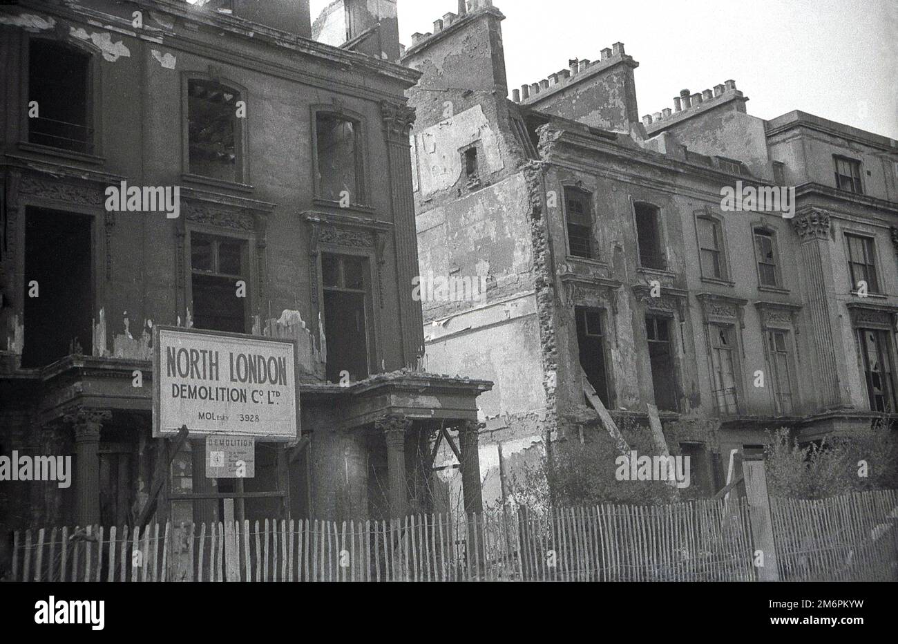 North london demolition co hi-res stock photography and images - Alamy