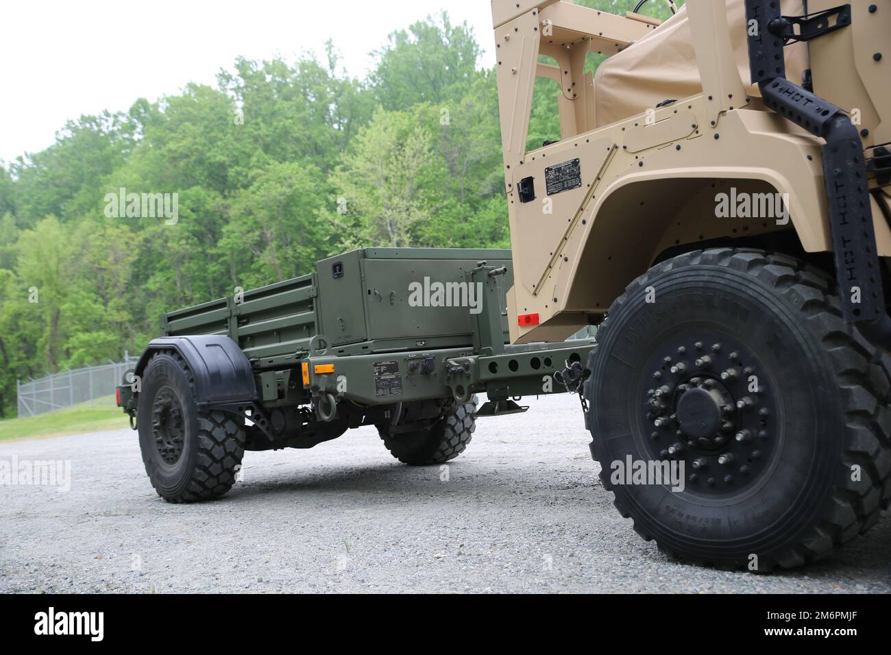 The Marine Corps’ new JLTV trailer comes loaded with features such as a ...