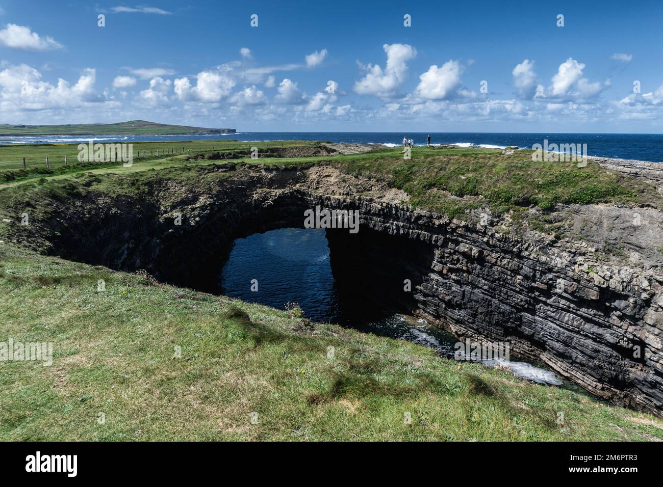 Wild atlantic way bridges of ross hi-res stock photography and images ...