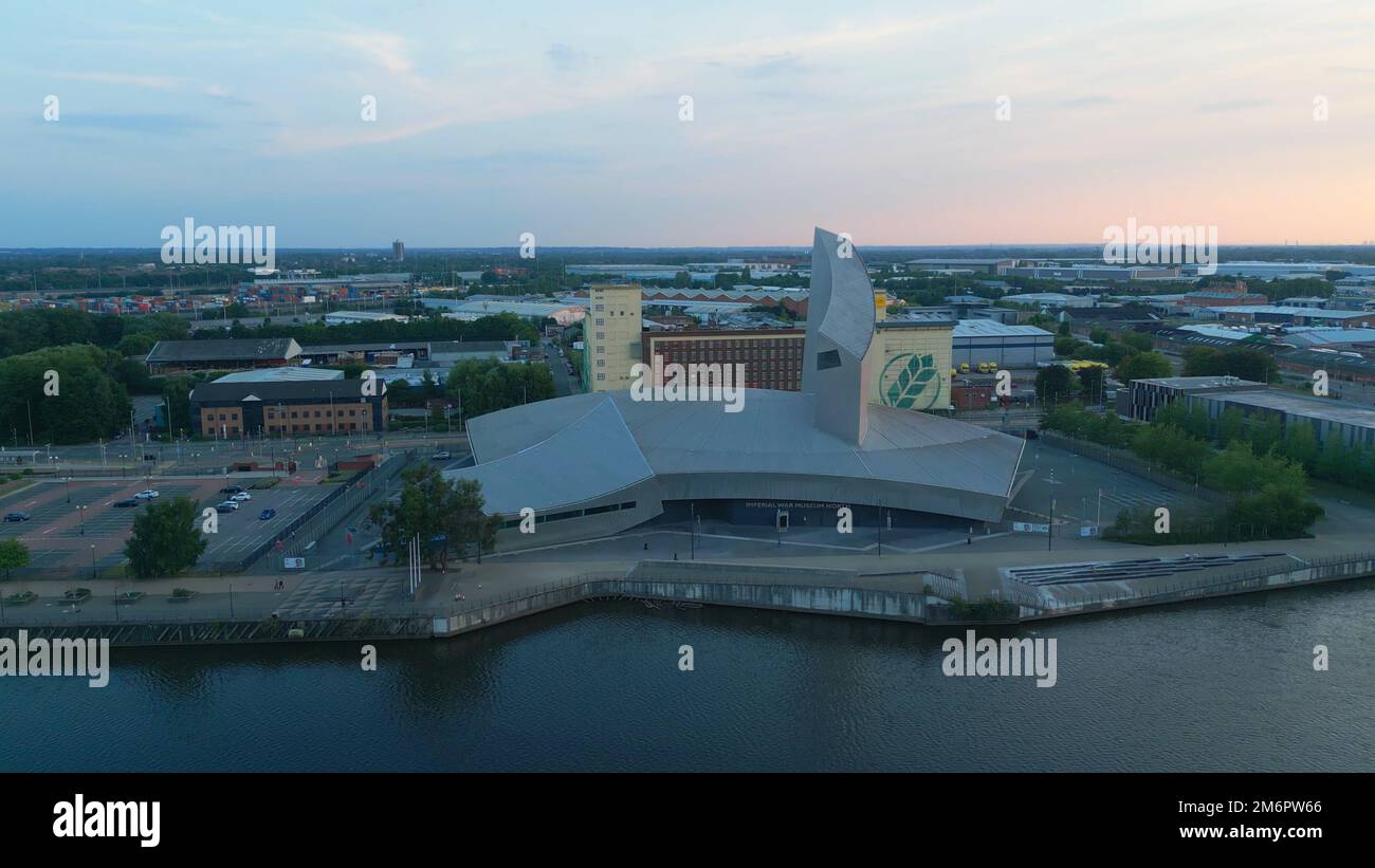 Salford quays skyline 2022 hi-res stock photography and images - Alamy