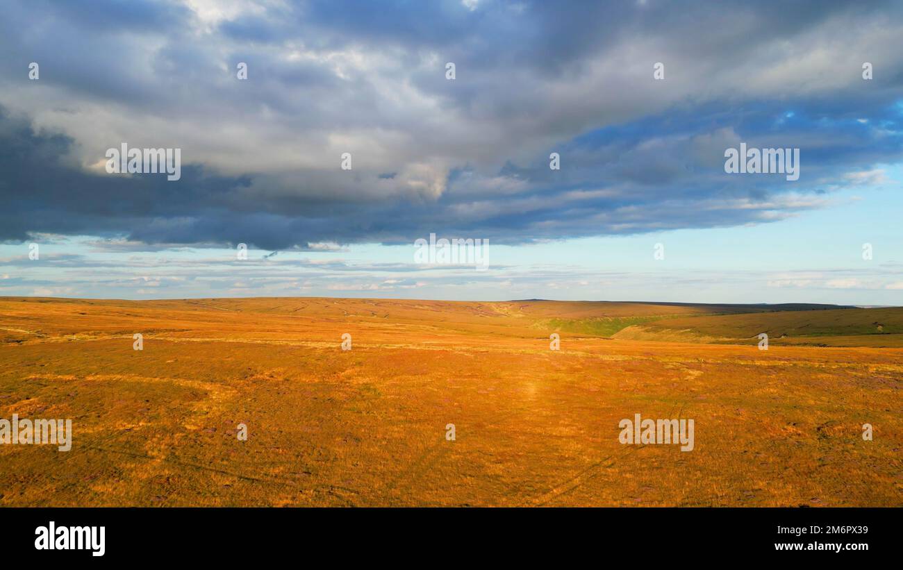 The endless fields around Snake pass at Peak District National Park ...