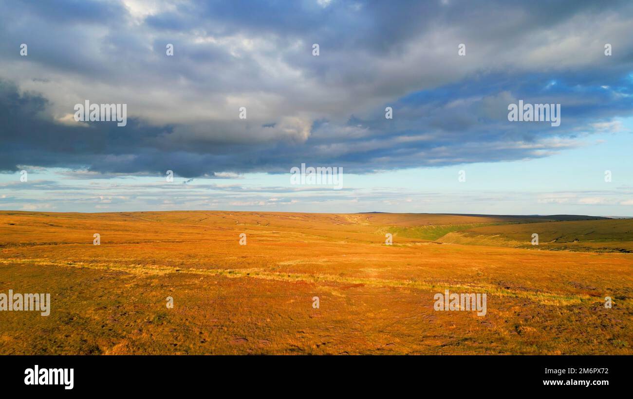 The endless fields around Snake pass at Peak District National Park ...