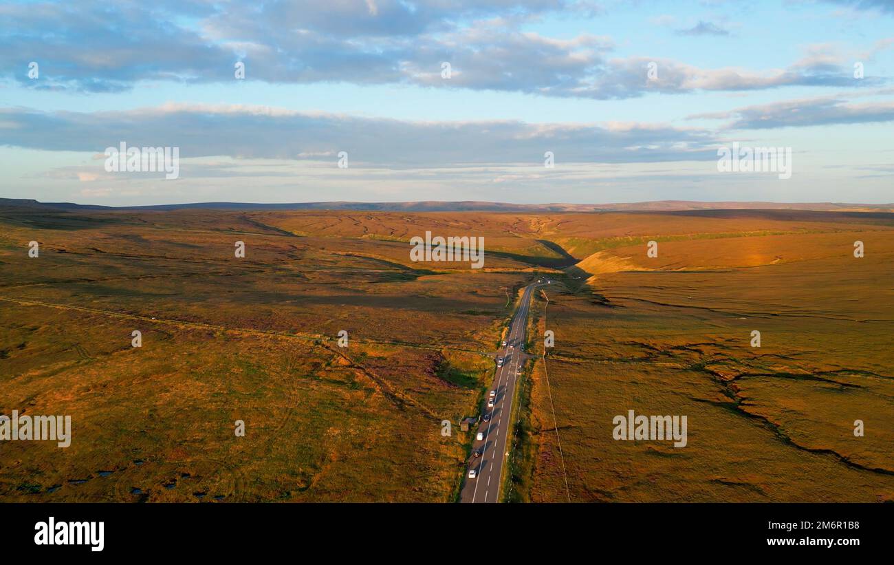 The endless fields around Snake pass at Peak District National Park ...