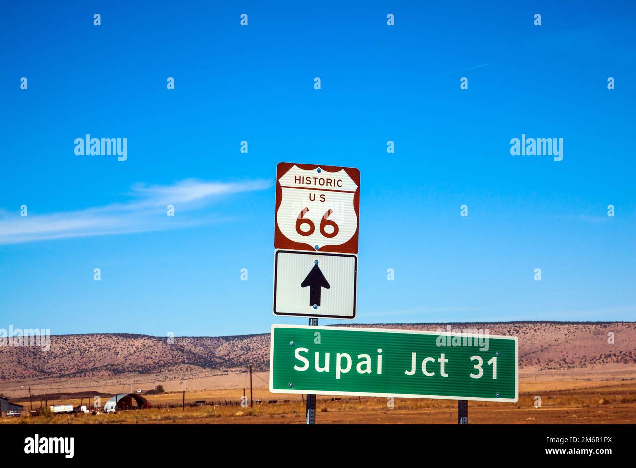 Route 66 symbol hi-res stock photography and images - Alamy