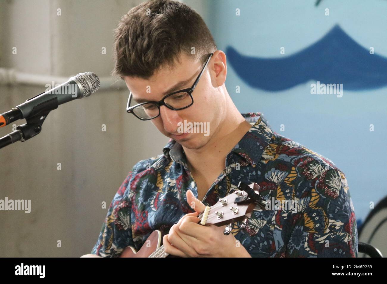 Ajr singer hi-res stock photography and images - Alamy