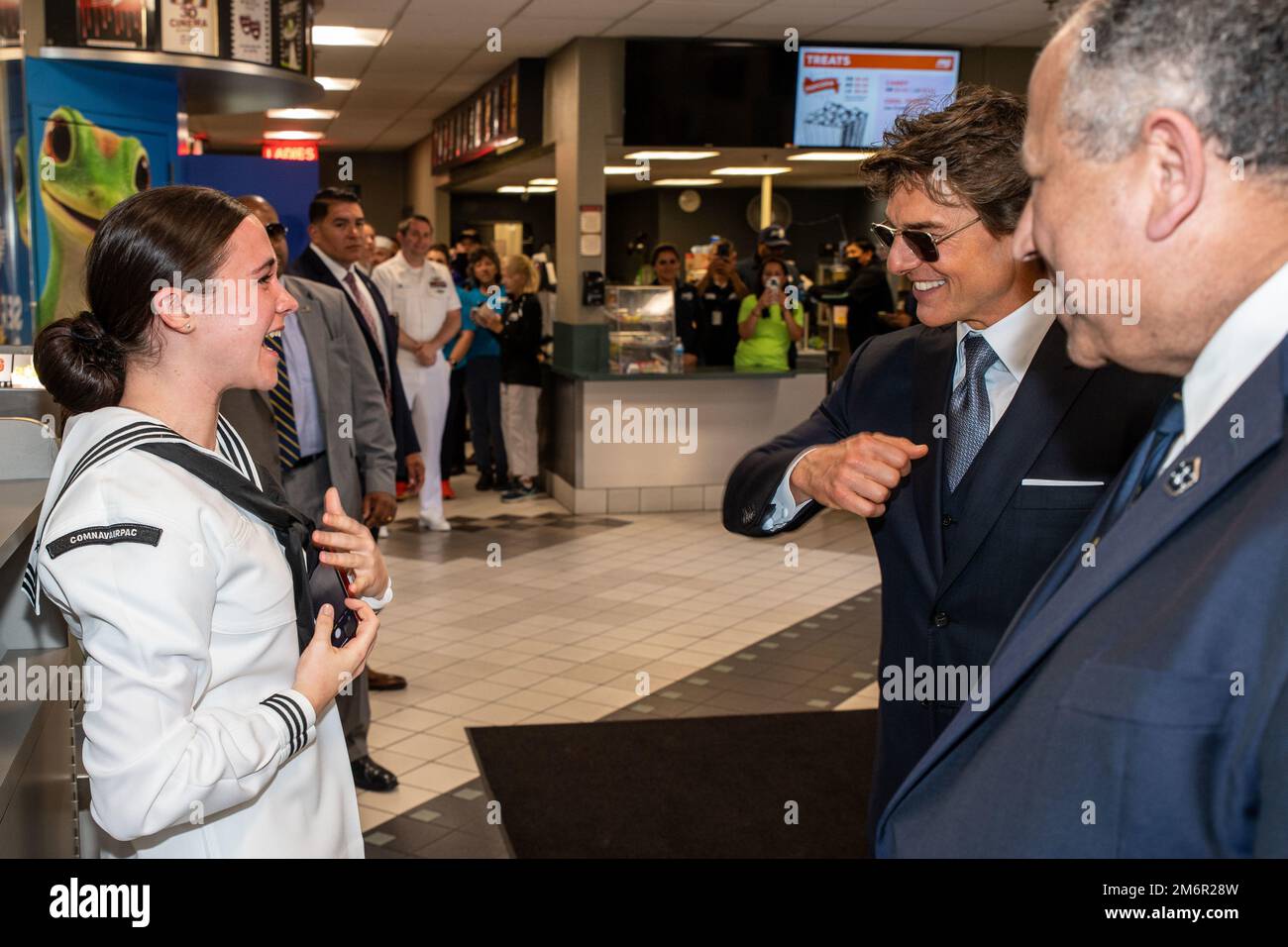 220504-N-VW723-1247 NAVAL AIR STATION NORTH ISLAND (May 04, 2022 ...