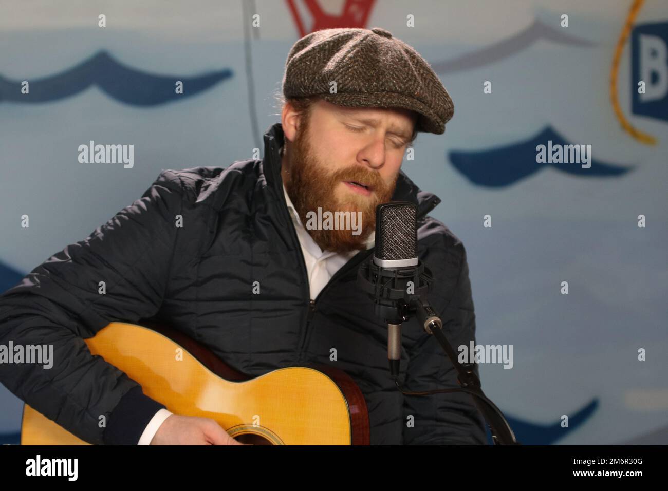 Alex Clare films a session in studio in New York Stock Photo - Alamy