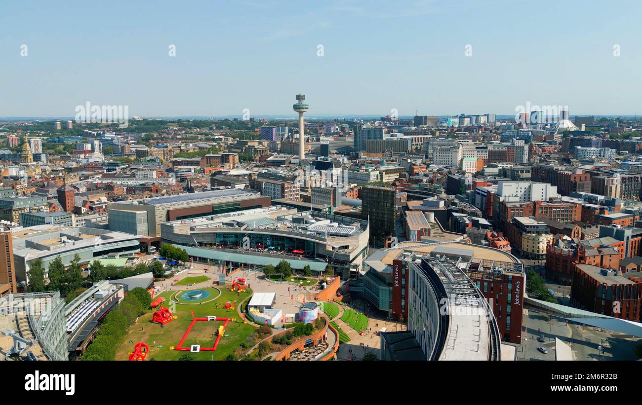 Flight over city center liverpool hi-res stock photography and images ...