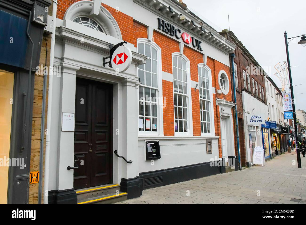 Bridport, Dorset, UK. 5th January 2023. General view of the HSBC bank ...