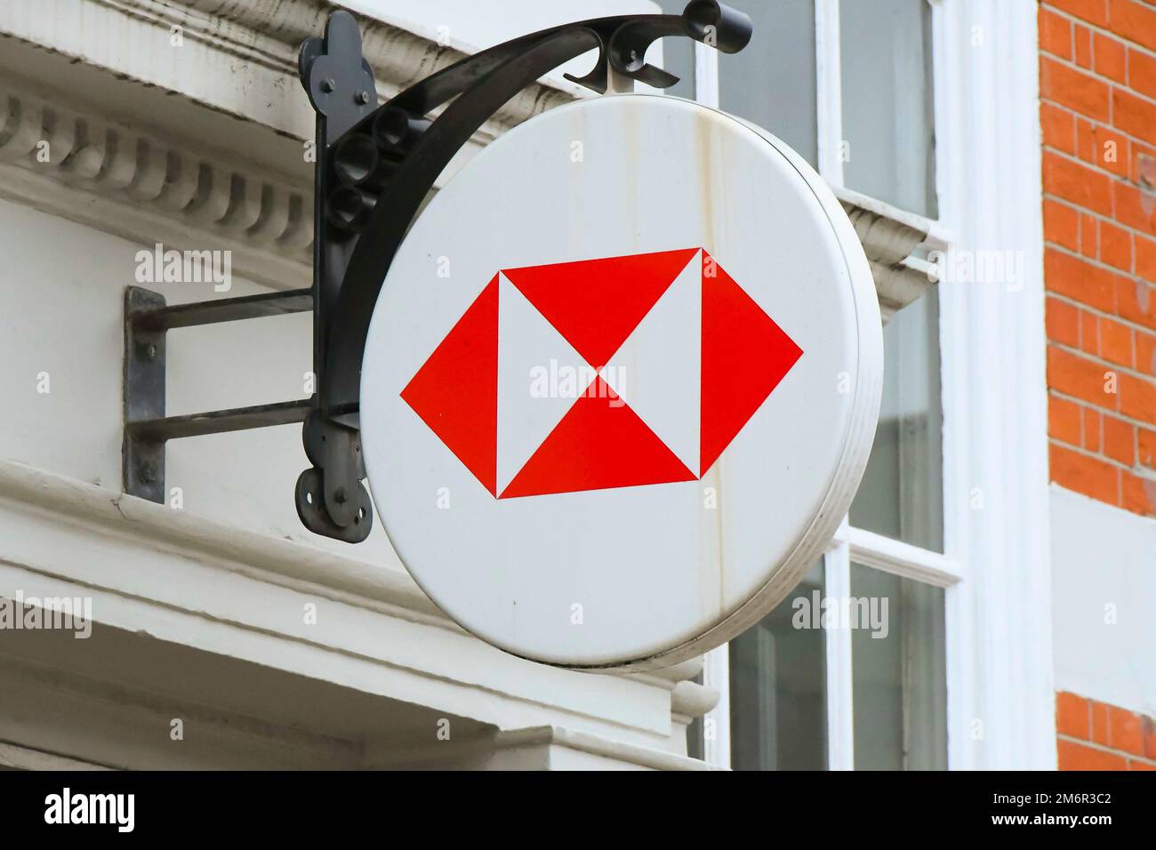 Hsbc uk 2023 hi-res stock photography and images - Alamy