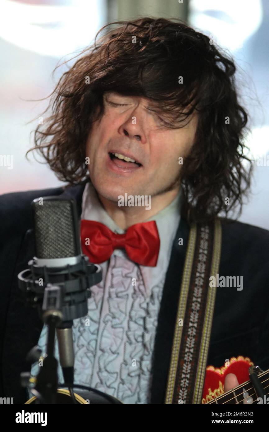 Beach Slang - James Alex performs a session in Brooklyn Stock Photo - Alamy