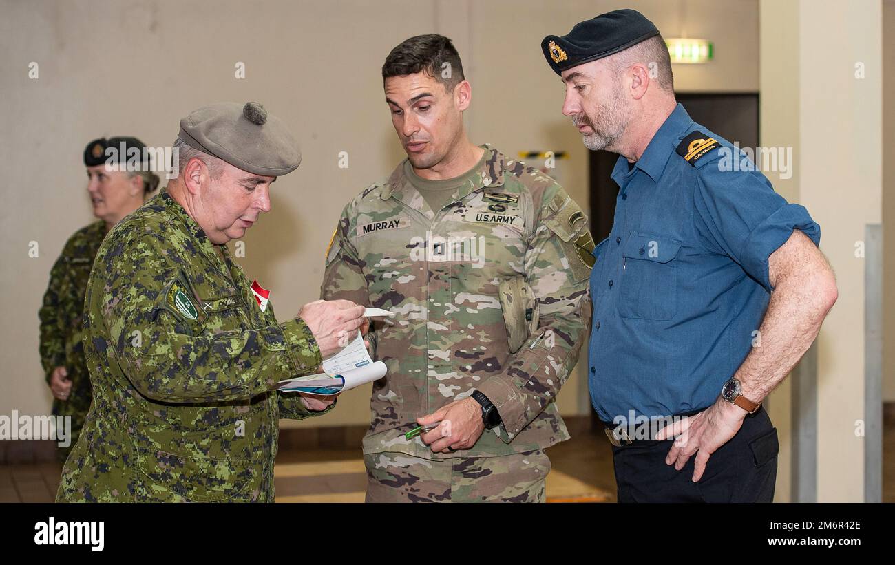 Lieutenant Colonel Stephen Hale coordinates with Captain Murray and ...