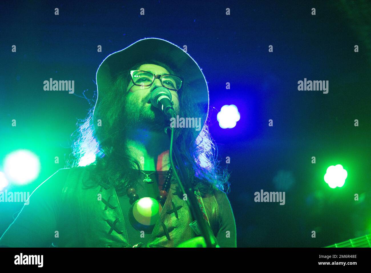The Ghost of a Saber Tooth Tiger - Sean Lennon in concert at Brooklyn ...