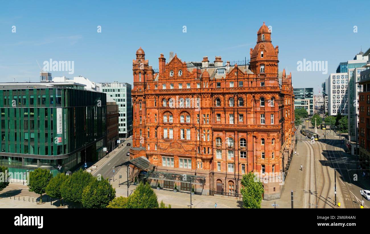 Manchester midland aerial hi-res stock photography and images - Alamy