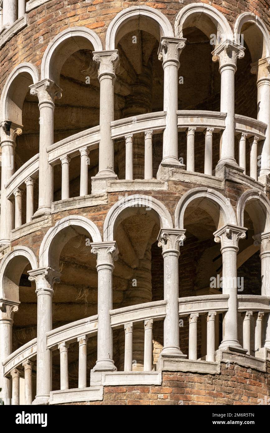 Renaissance stairs hi-res stock photography and images - Alamy