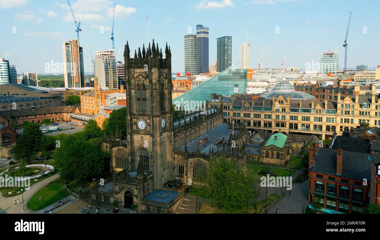 Manchester cathedral aerial hi-res stock photography and images - Alamy