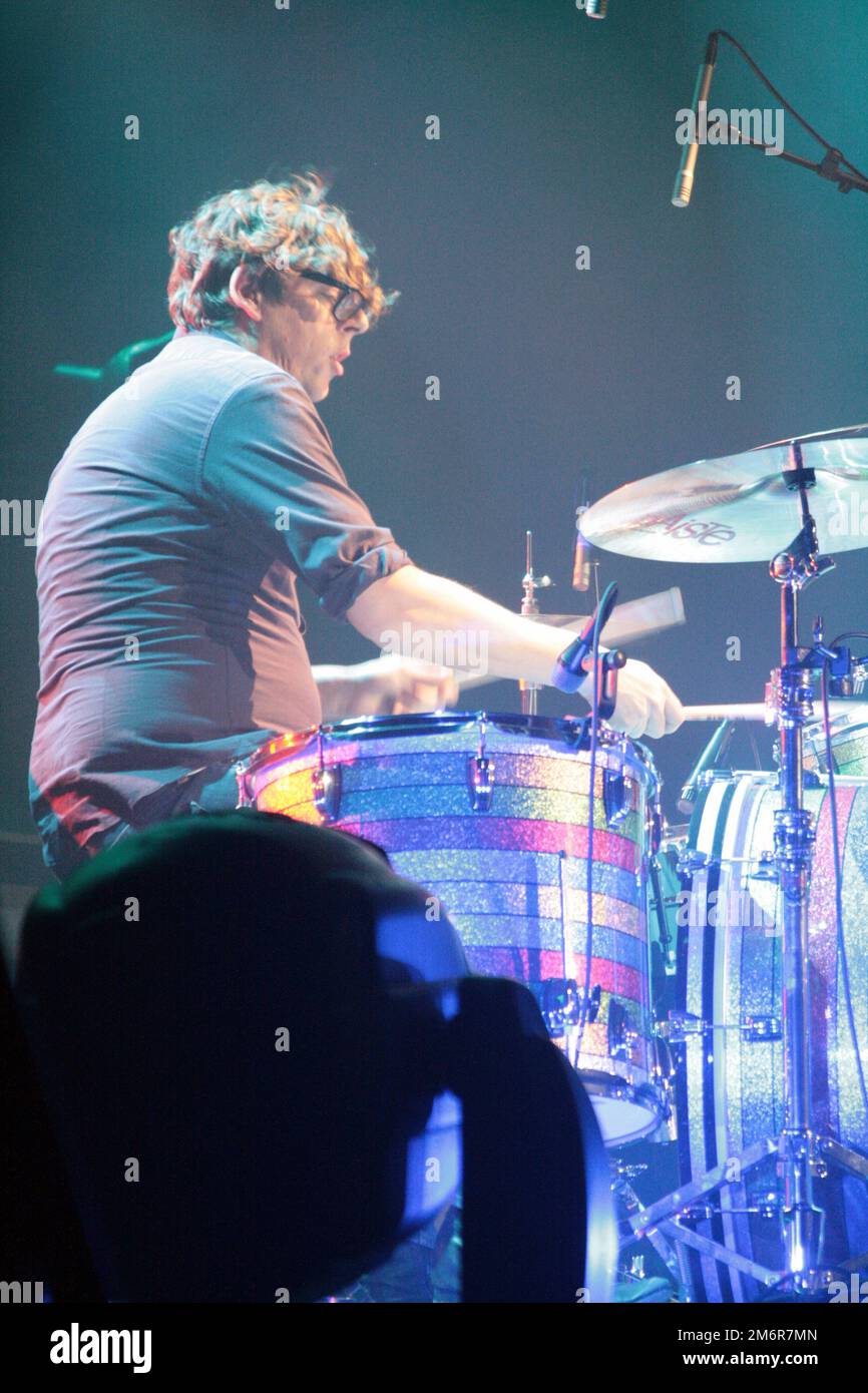 The Black Keys - Dan Auerbach and Patrick Carney in concert at Roseland Ballroom Stock Photo - Alamy