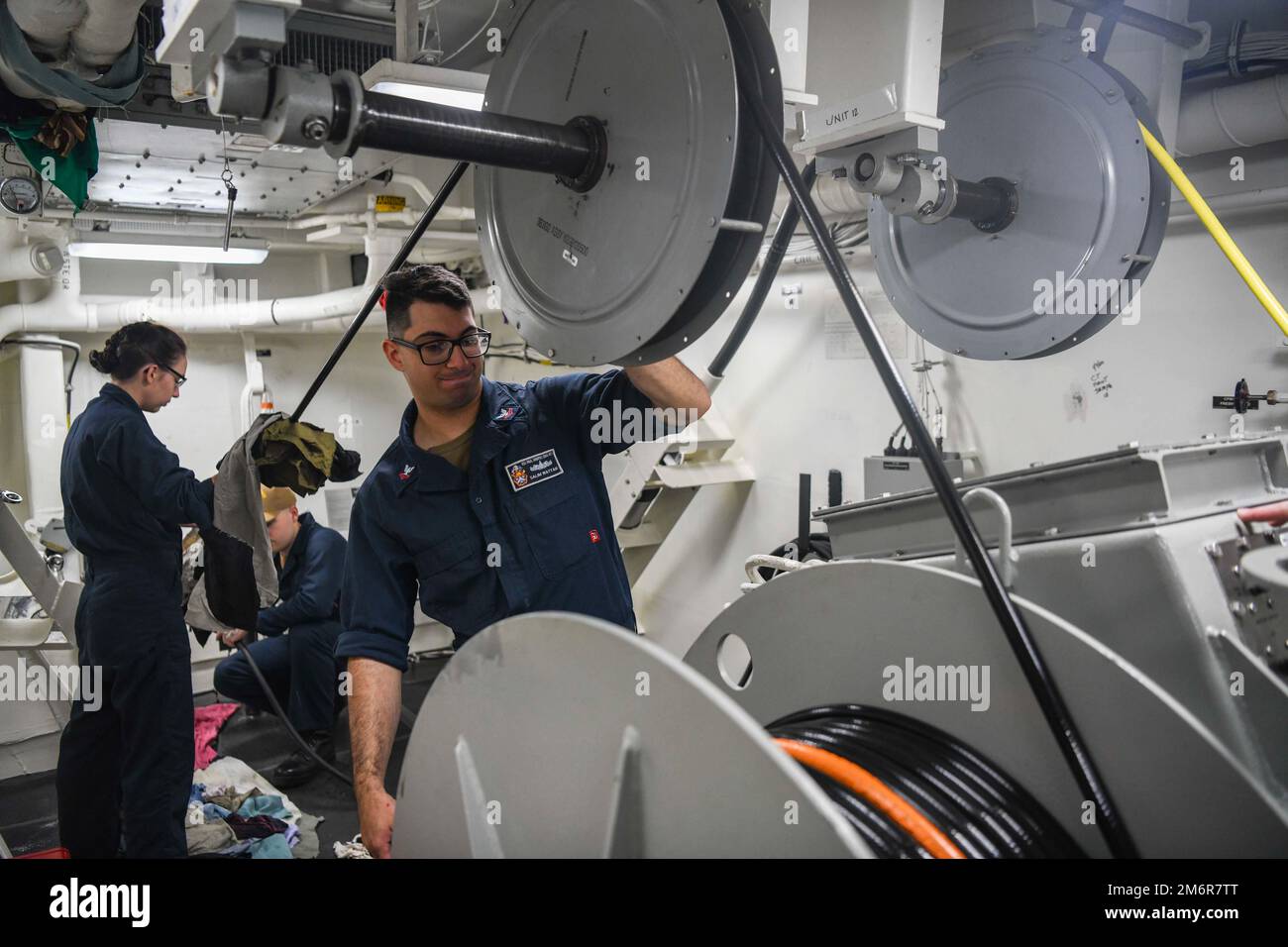 220504-N-DO281-1078 ATLANTIC OCEAN (May 4, 2022) Sonar Technician ...