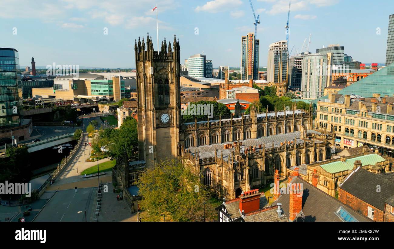 Manchester cathedral aerial hi-res stock photography and images - Alamy