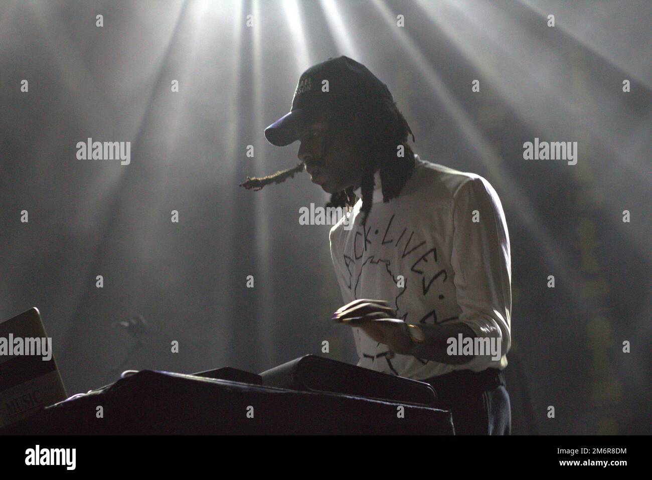 Dev hynes hi-res stock photography and images - Alamy