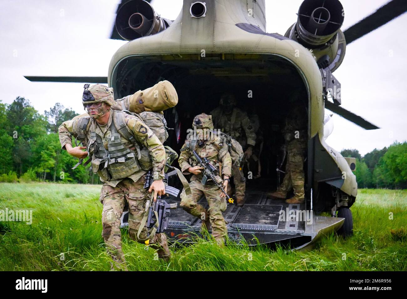 Soldiers from 2nd Battalion, 327th Infantry Regiment "No Slack", 1st ...