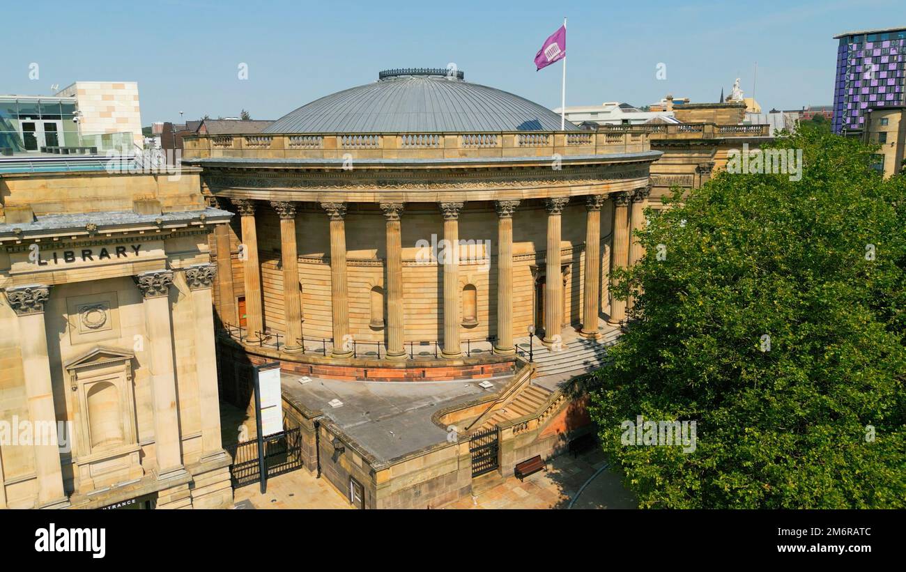 Liverpool central library aerial hi-res stock photography and images ...