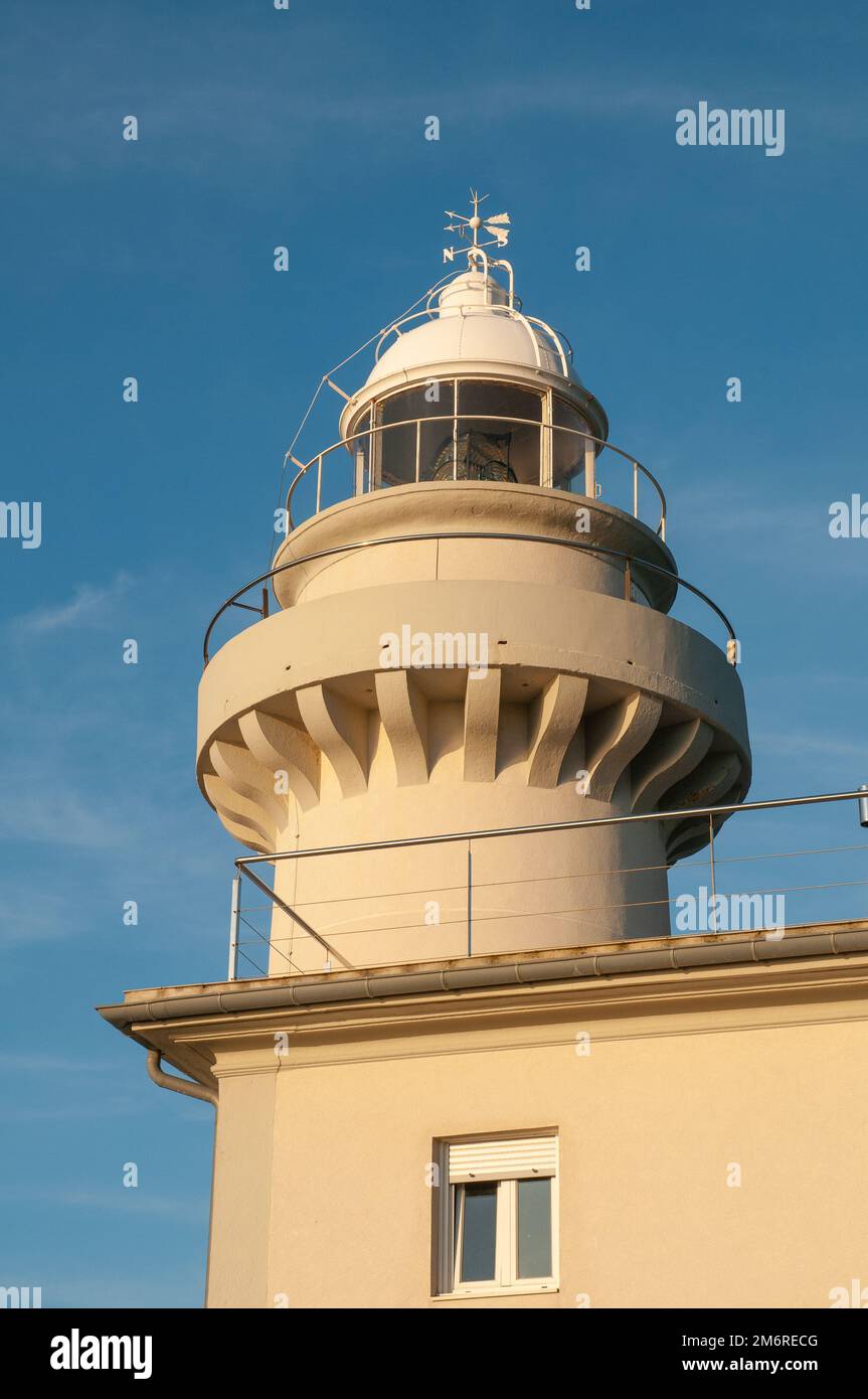 Monte igueldo lighthouse hi-res stock photography and images - Alamy