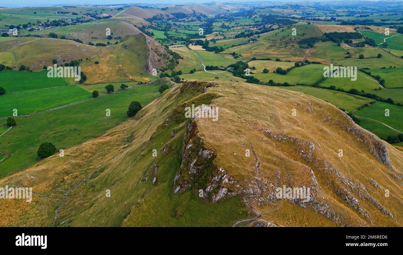 Chrome Hill and Parkhouse Hill at Peak district National Park - travel ...