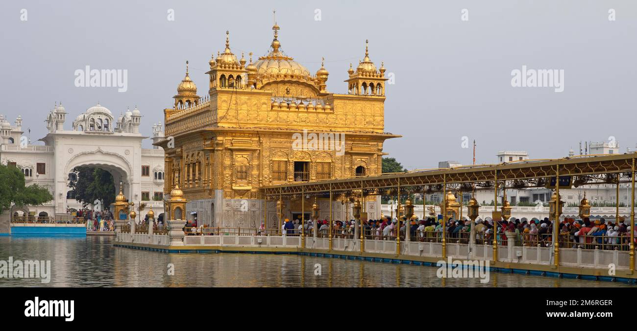 Hari Mandir or Golden Temple, Amritsar, Punjab, India Stock Photo - Alamy