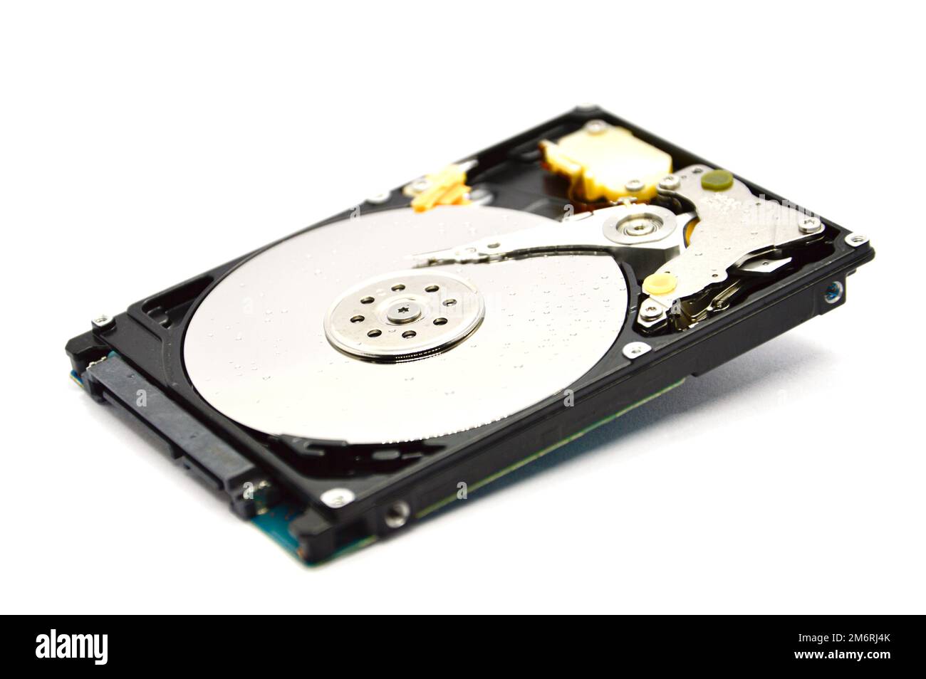 2.5-inch spinning disk type hard drive images are still commonly used ...