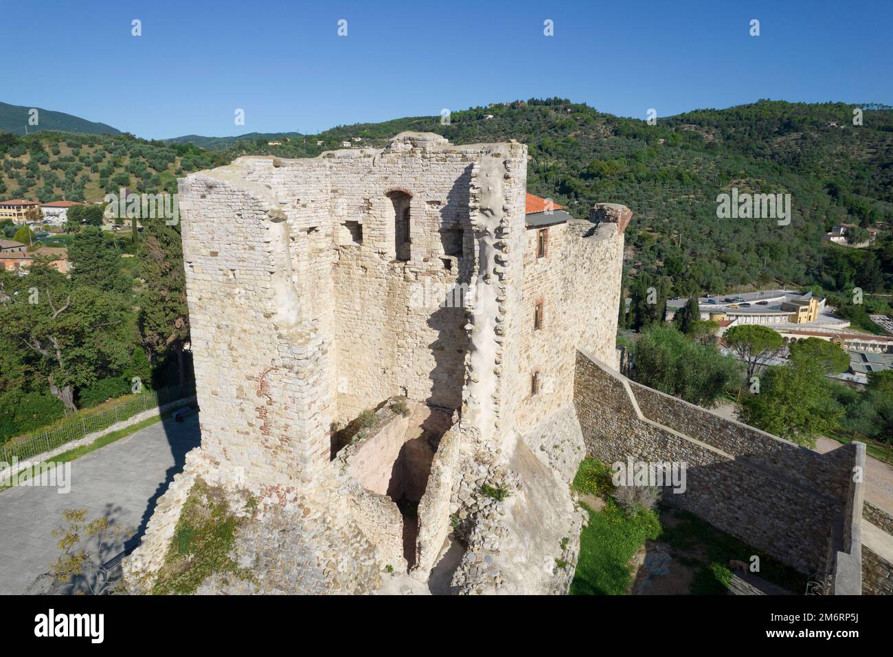 The small fortress of Suvereto Tuscany Italy Stock Photo - Alamy
