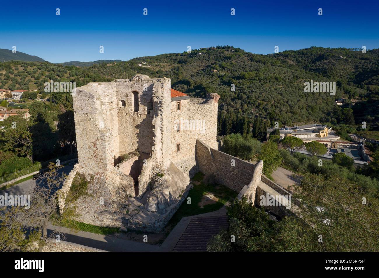 The small fortress of Suvereto Tuscany Italy Stock Photo - Alamy