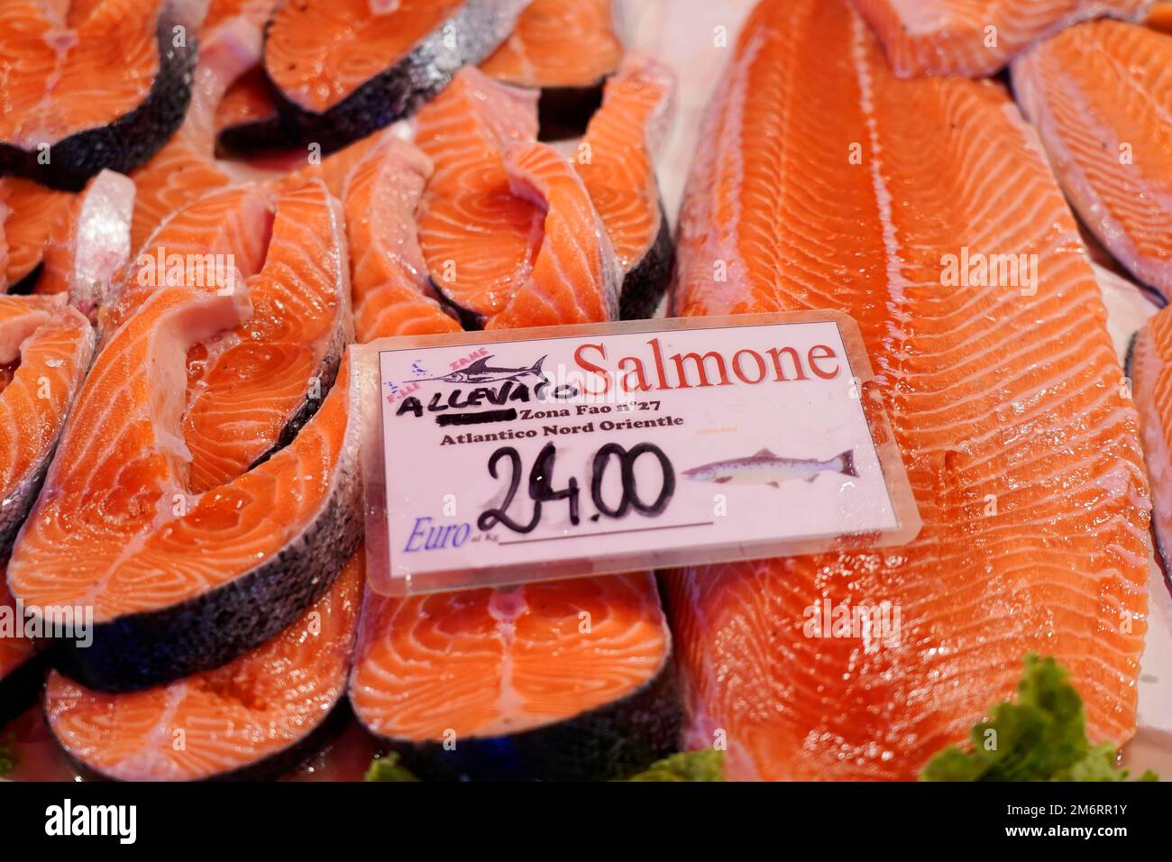 Scampi, seafood, Campo de la Pescaria fish hall, Rialto market, San ...
