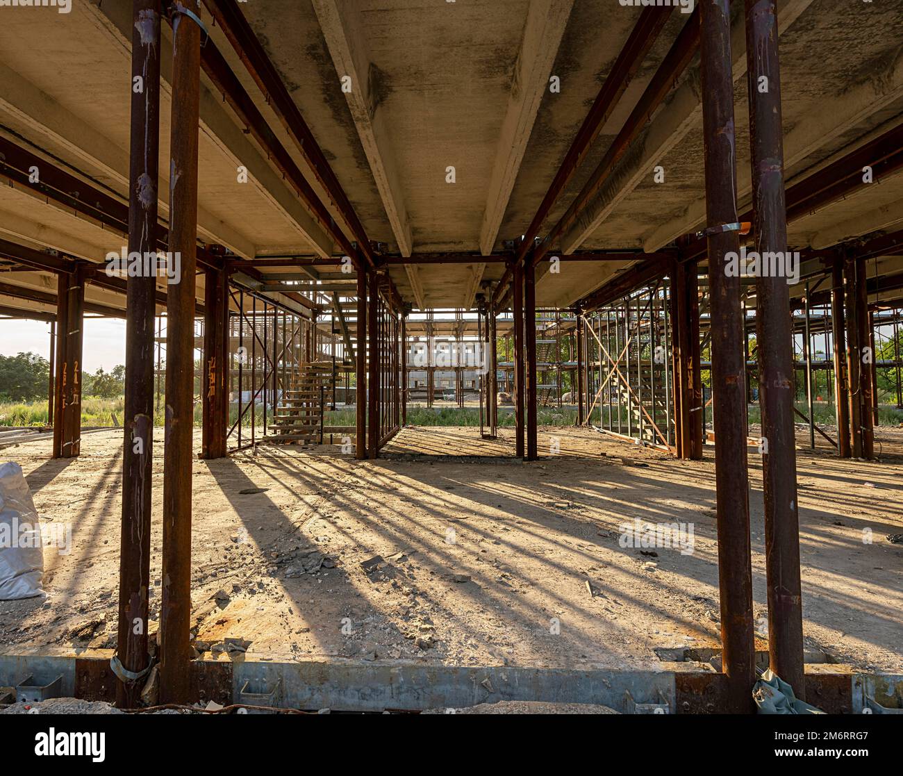 Old warehouse ruin hi-res stock photography and images - Alamy