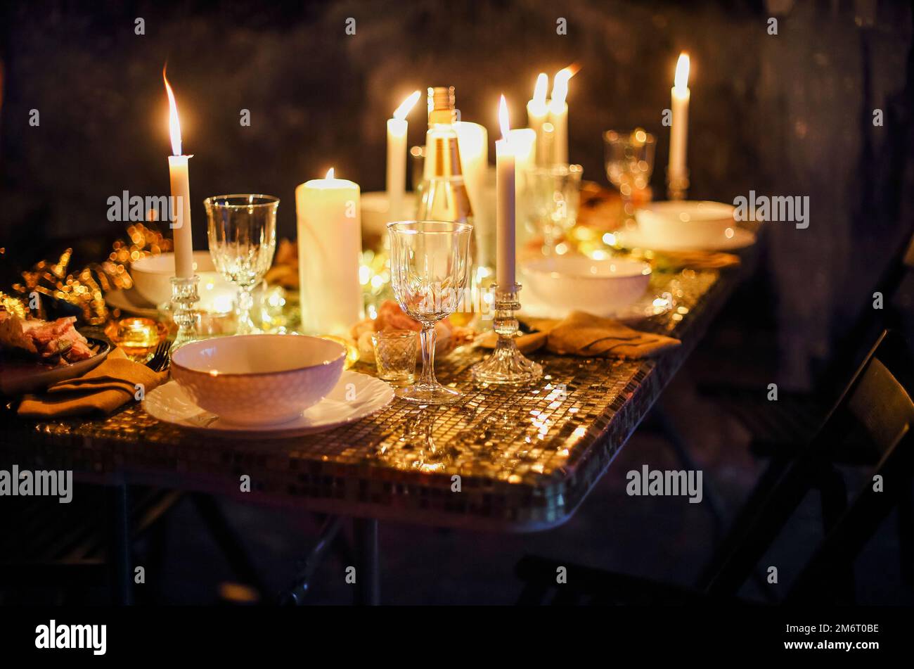 Incredible romantic dinner with cadles in winter cave 14 february ...