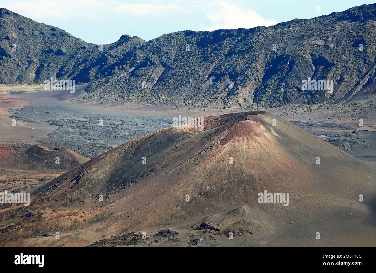 Puu O Maui cone - Haleakala NP, Maui Stock Photo - Alamy