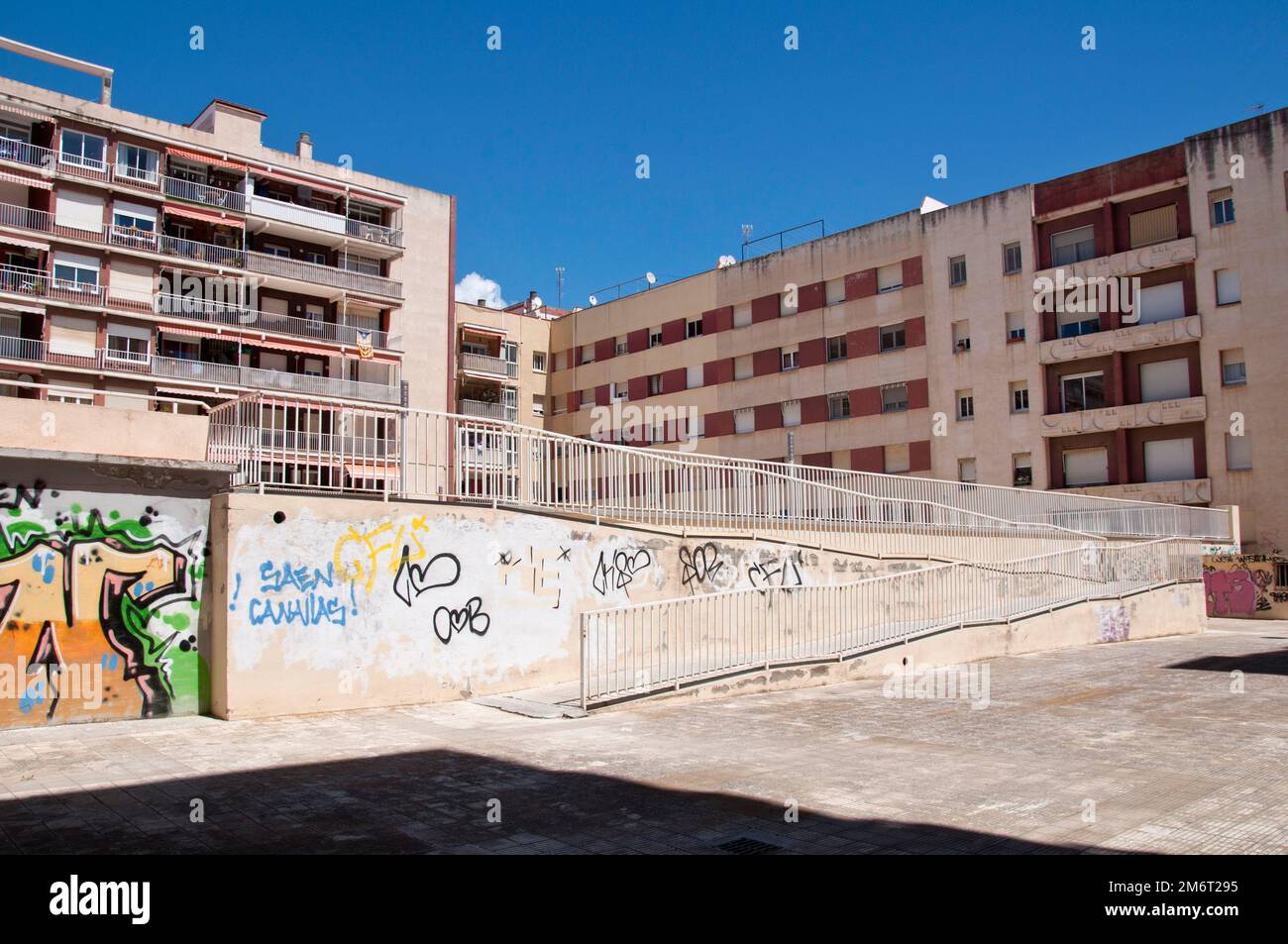 Ugly district hi-res stock photography and images - Alamy