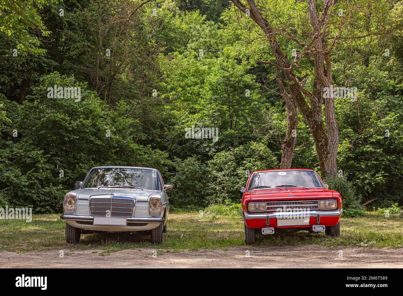 Mercedes-Benz W114/W115 & Opel Rekord C Coupe Stock Photo - Alamy
