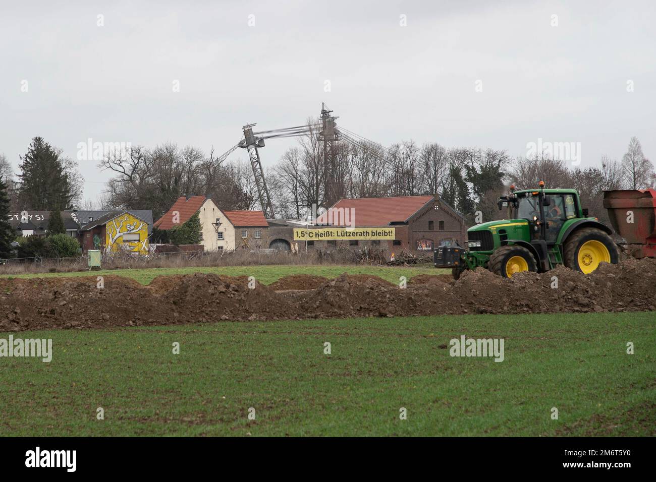 Garzweiler, Deutschland. 05th Jan, 2023. The village of Luetzerath ...
