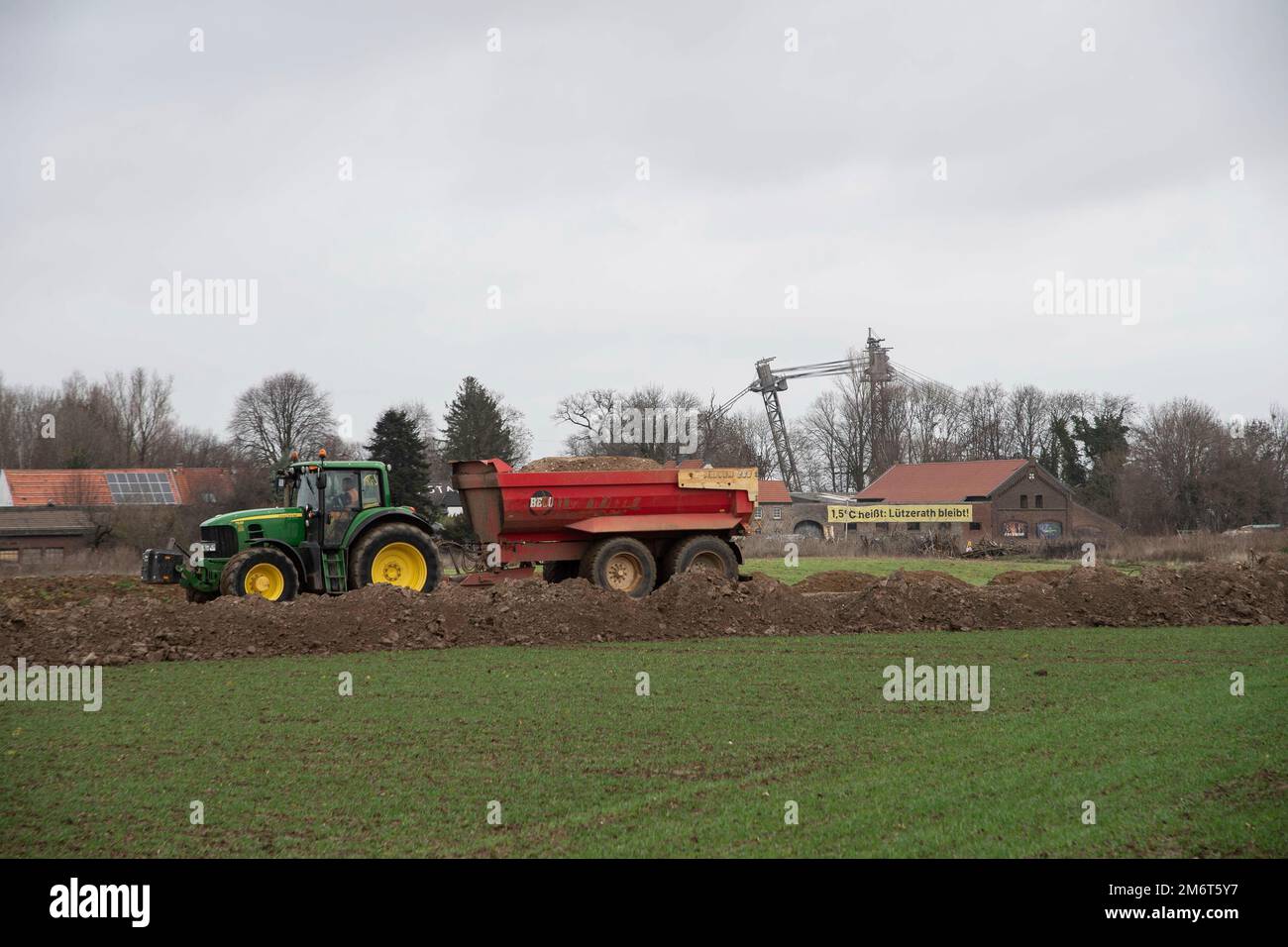 Garzweiler, Deutschland. 05th Jan, 2023. The village of Luetzerath ...