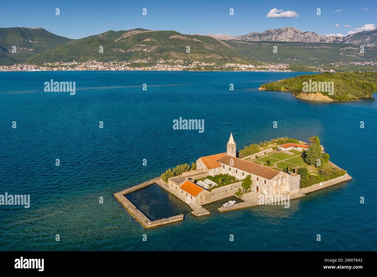 Island Gospa od Milosrda Montenegro Stock Photo - Alamy
