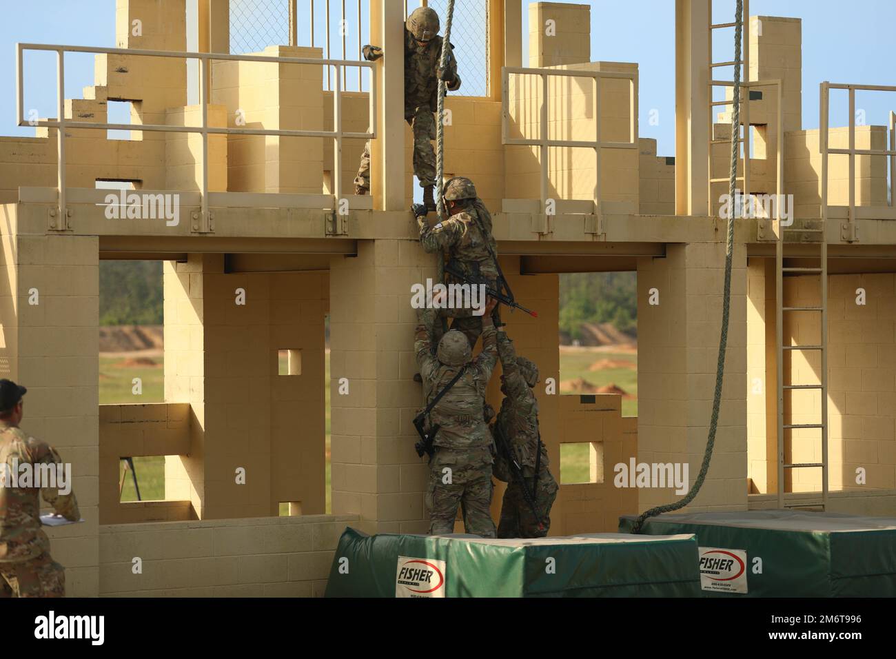 2nd battalion 69th armor regiment hi-res stock photography and images ...