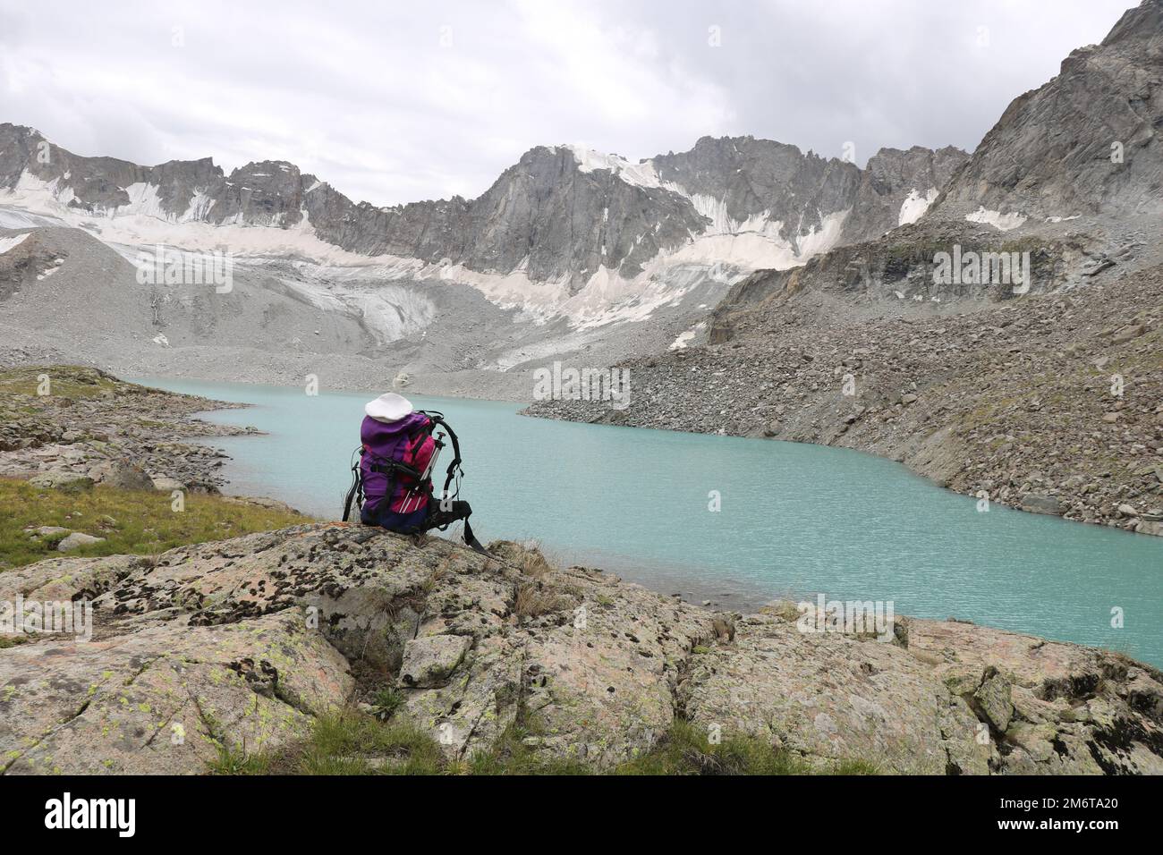 Kayaking mountain lakes rivers hi-res stock photography and images - Alamy
