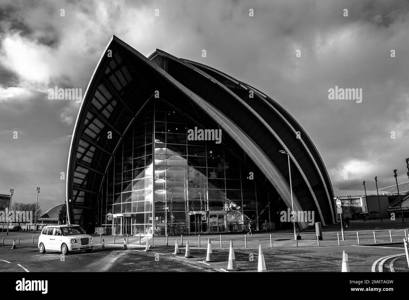 Finnieston Crane, Clyde Arc, OVO Hydro, SEC Armadillo Glasgow 2023 ...