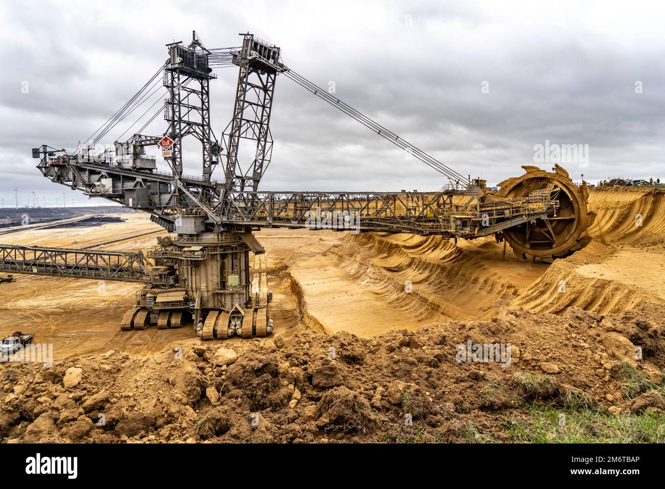 Opencast lignite mine Garzweiler 2, bucket wheel excavator 261 ...