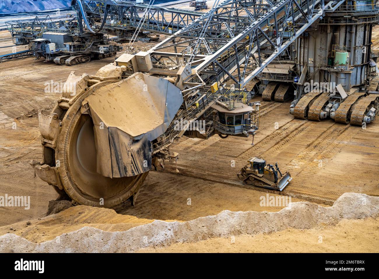 Opencast lignite mine Garzweiler 2, bucket wheel excavator 261 ...