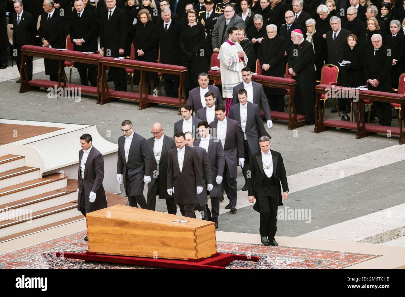 Rome, Catanzaro, Italy. 5th Jan, 2023. Servicemen seen arriving for ...