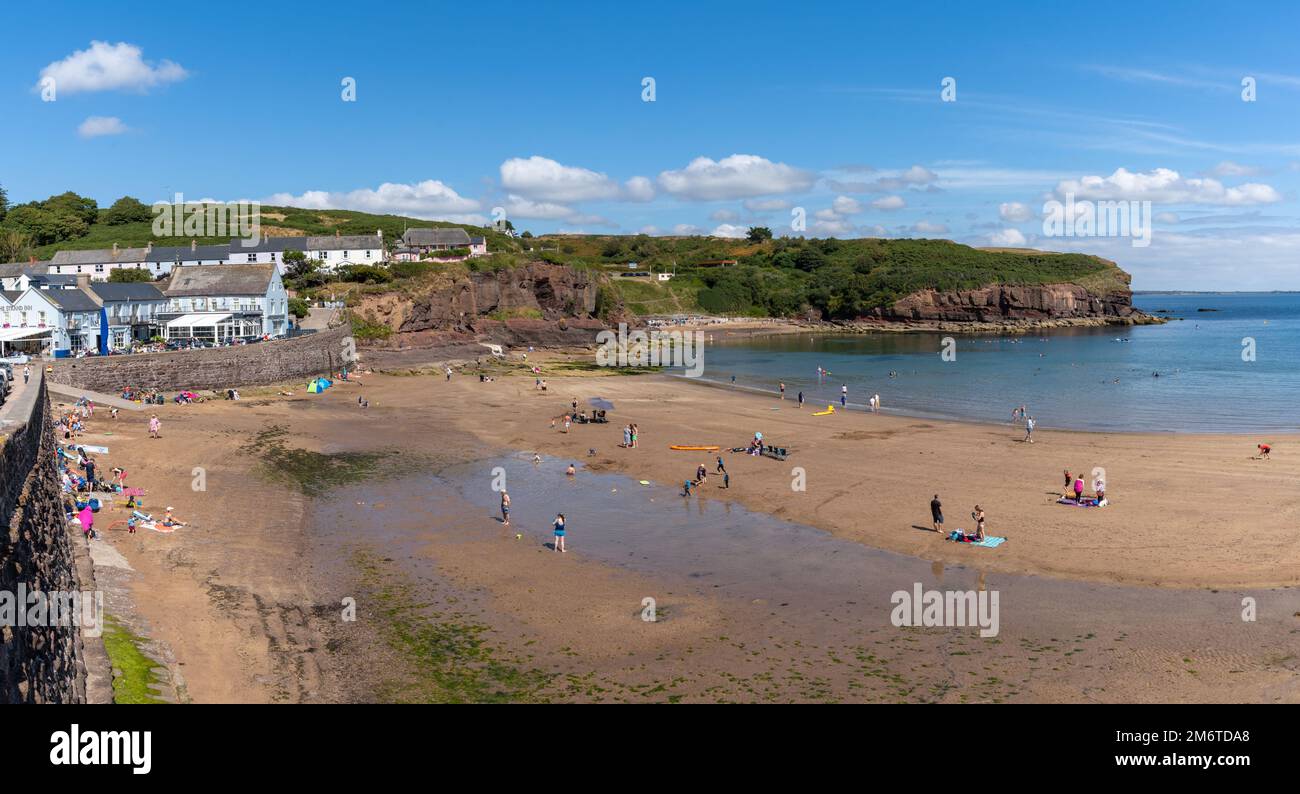 Dunmore east ireland hi-res stock photography and images - Alamy