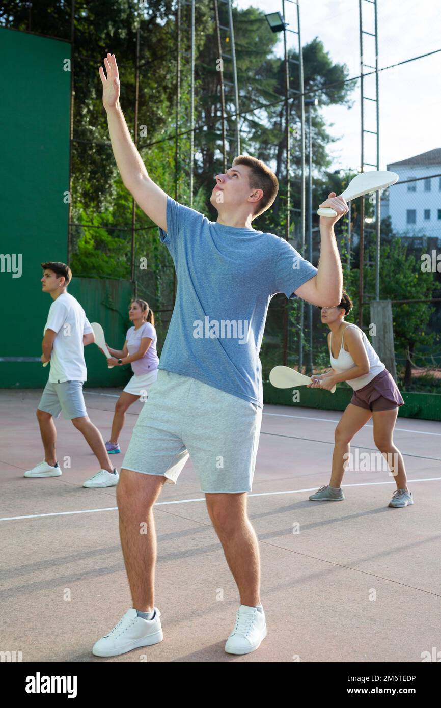 Basque pelota court hi-res stock photography and images - Alamy